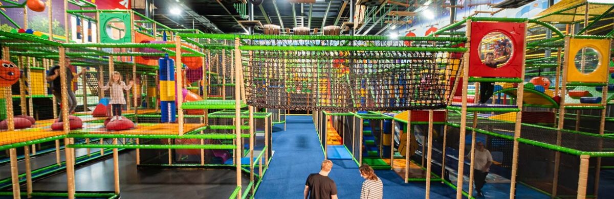 FEC Family Entertainment centers | ELI Play